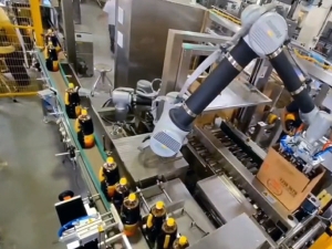 Cobot Case Packer